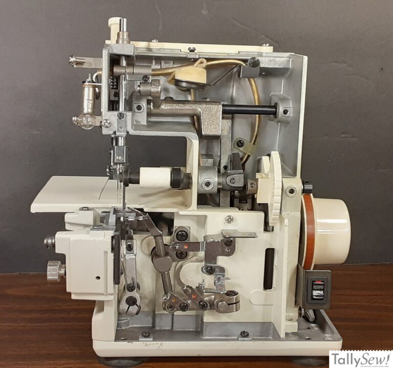Singer 14U44 Serger - Vintage & Mechanical Sewing Machine Repair in ...