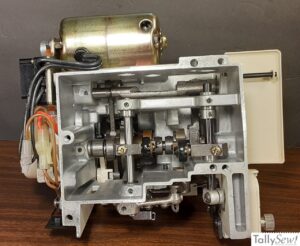 Singer 14U44 Serger - Vintage & Mechanical Sewing Machine Repair in ...