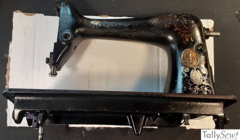 Singer Model 66 Tear Down - Vintage & Mechanical Sewing Machine Repair ...