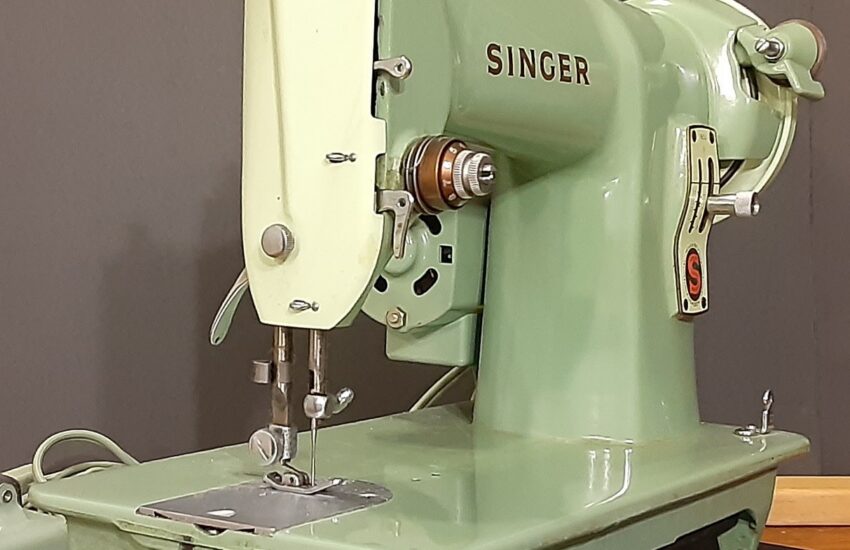 Singer Model 201 - Tally Sew LLC
