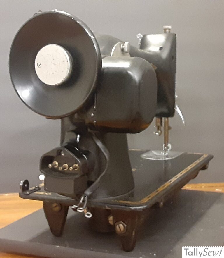 Singer Model 201 - Tally Sew LLC