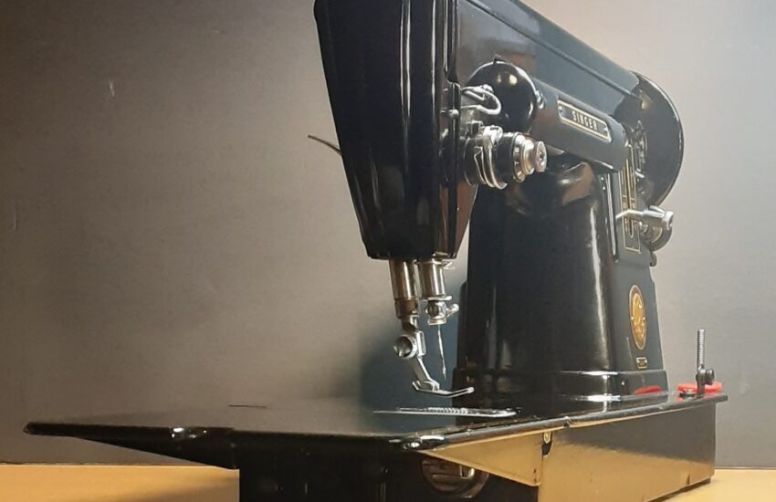 Singer Model 201 - Tally Sew LLC