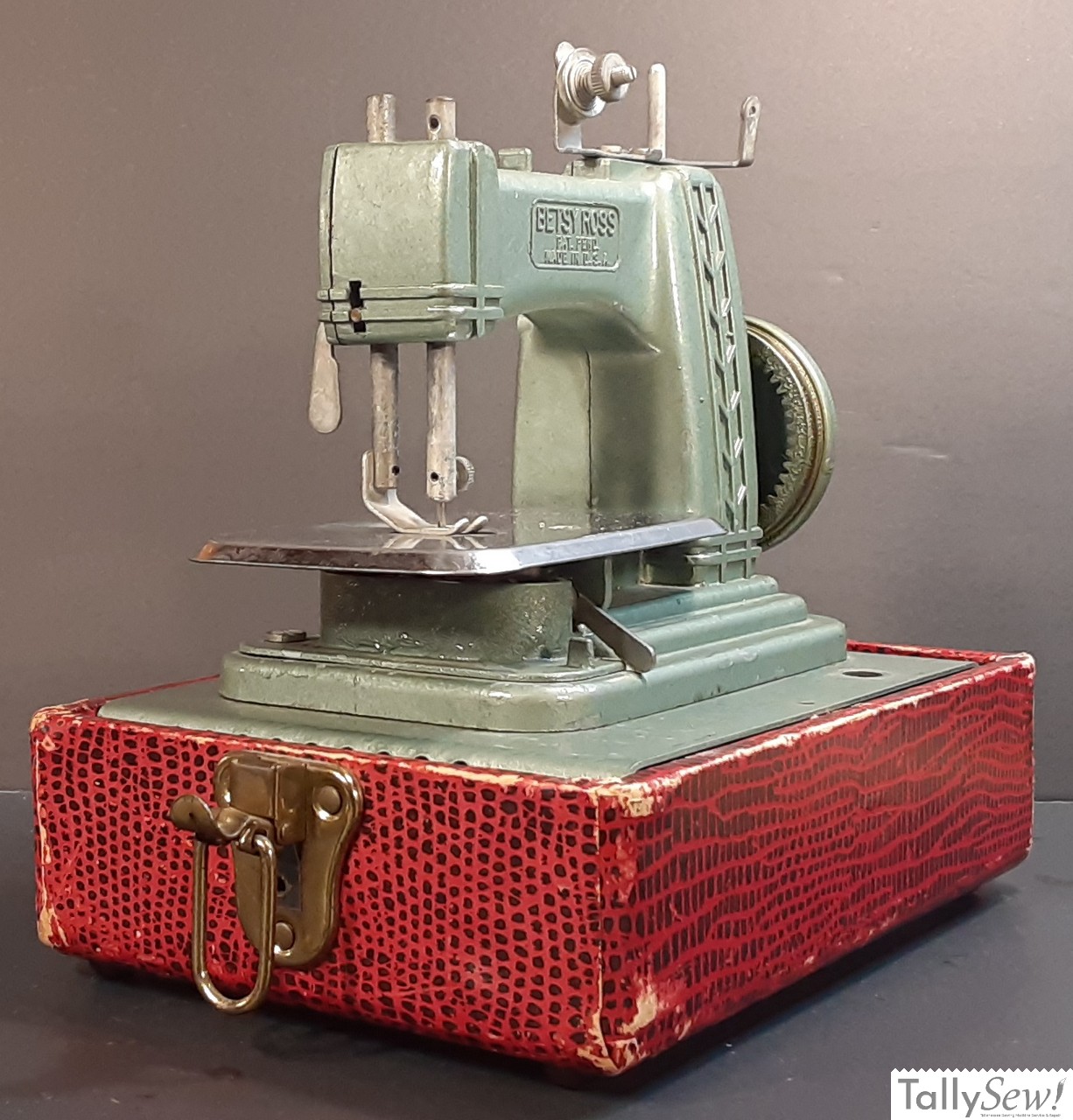 Betsy Ross 707 - Tally Sew LLC